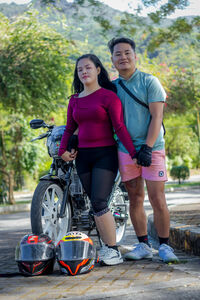 GeoSnapShot | Find photos from Marilaque Motophotography,| Street